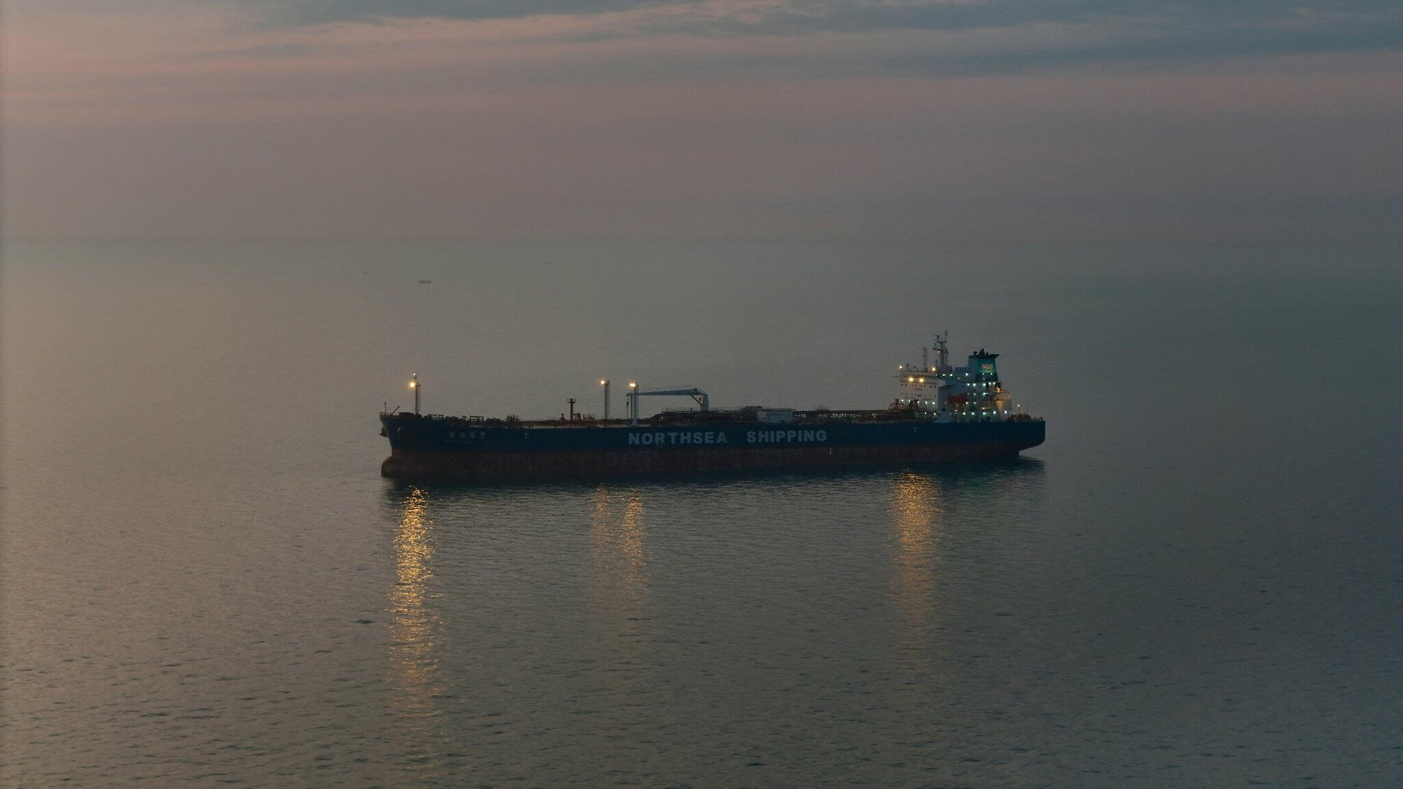 HSFO-VLSFO Price Gap Narrows to Record Low